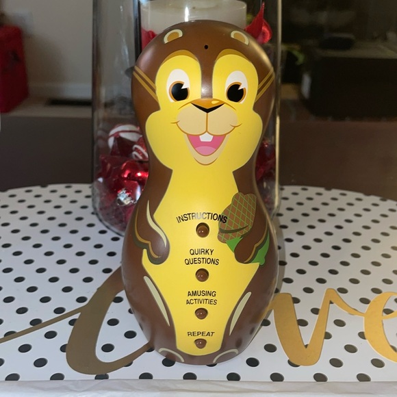 Hallmark | Toys | Hallmark Chatty Chipmunk Grabngabs Electronic ...